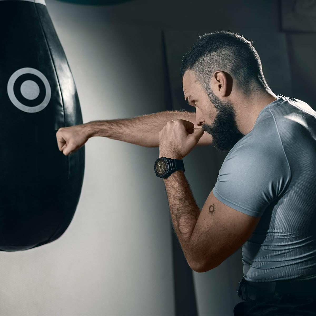 Garmin Tactix 7 AMOLED Tactical GPS Watch Bundle Review